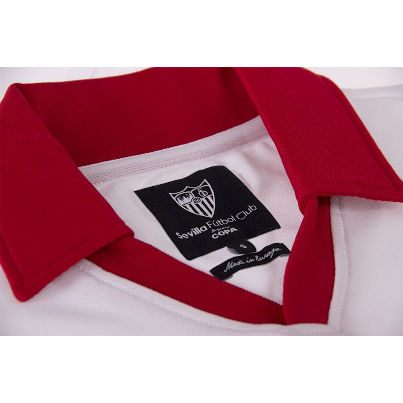 Maillot rétro Sevilla FC 1980 - 81 - MAILLOTS DE FOOT VINTAGE ...